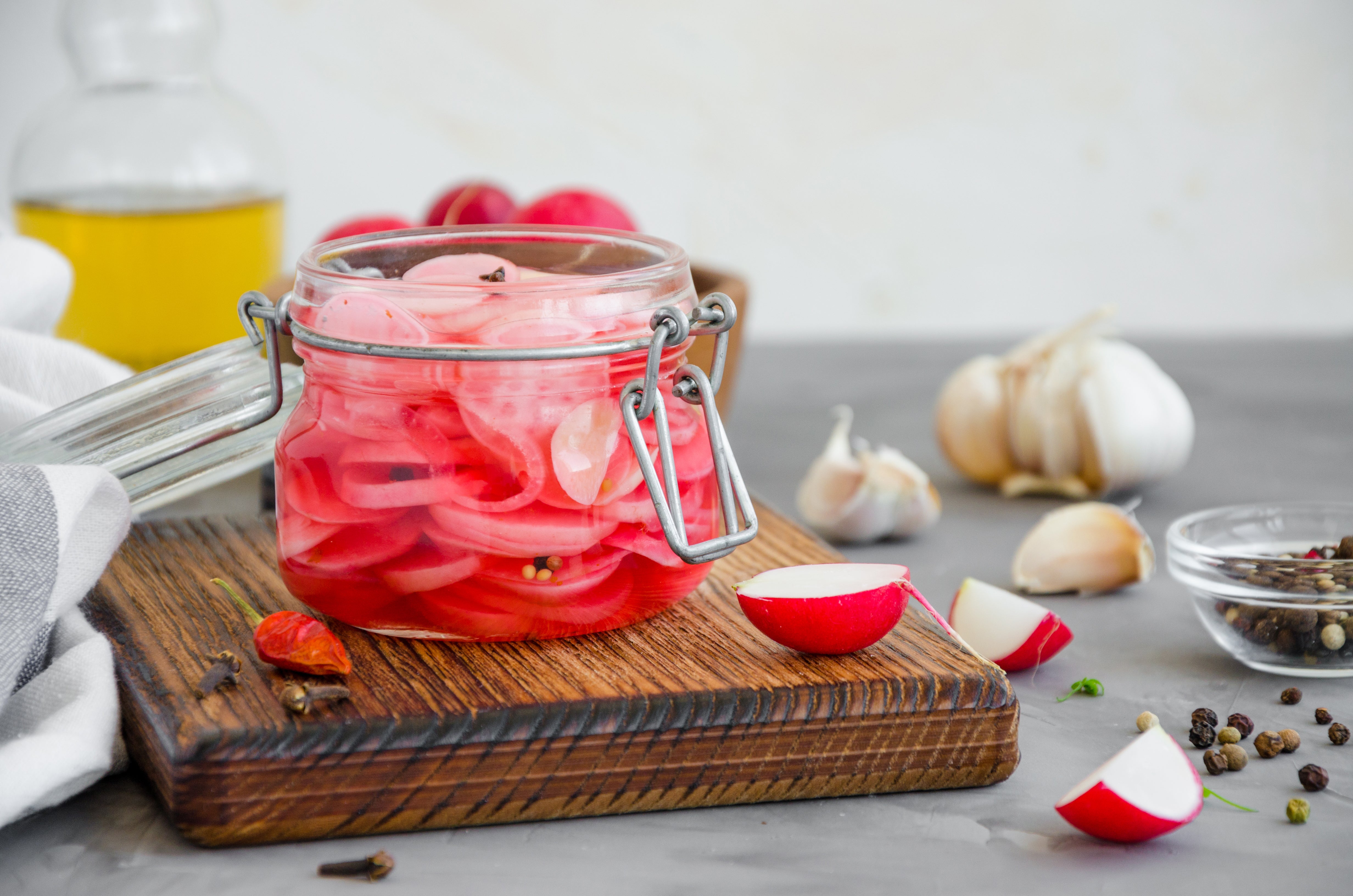 Master Easy Pickling Techniques: A Beginner's Guide